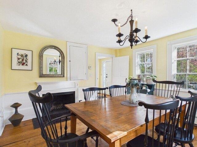 house with 4 bedroom, Easton MA ES102960163