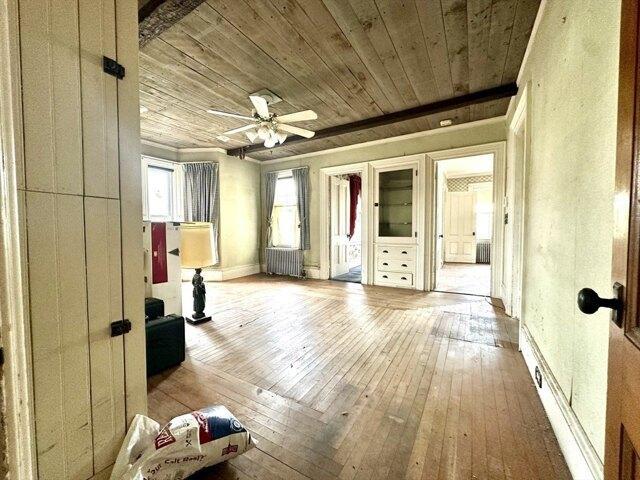 house with 4 bedroom, Easton MA ES103432880