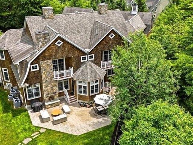 house with 4 bedroom, Easton MA ES103932004