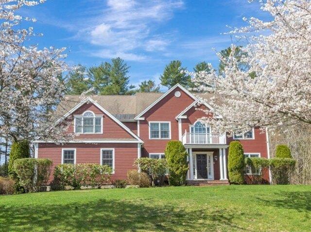 house with 4 bedroom, Easton MA ES103221428