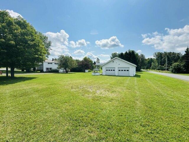 house with 4 bedroom, Easton ME ES105105530