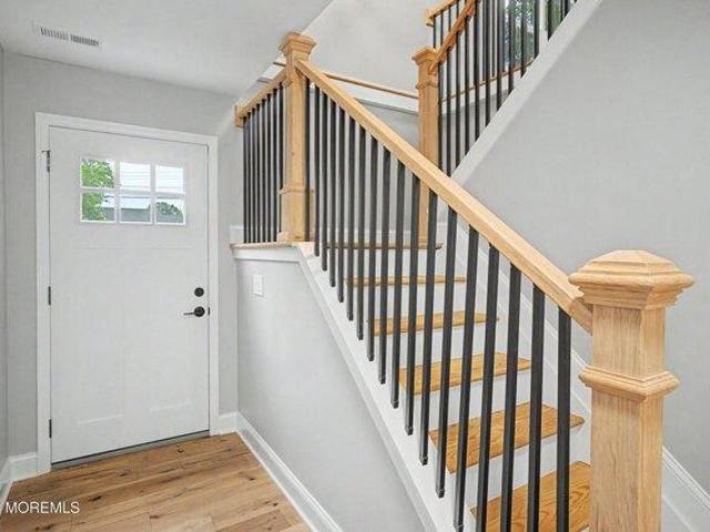 house with 4 bedroom, Eatontown NJ ES104851805