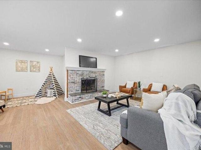 house with 4 bedroom, Egg Harbor Township NJ ES105173005