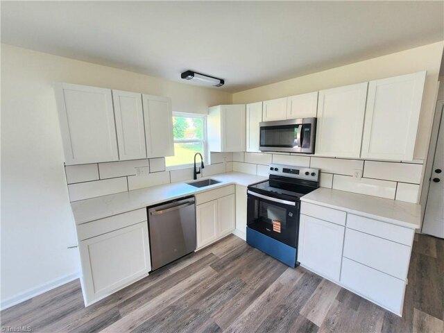 house with 4 bedroom, Eden NC ES103600352