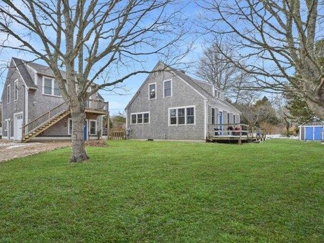 house with 4 bedroom, Edgartown MA DLS102586064