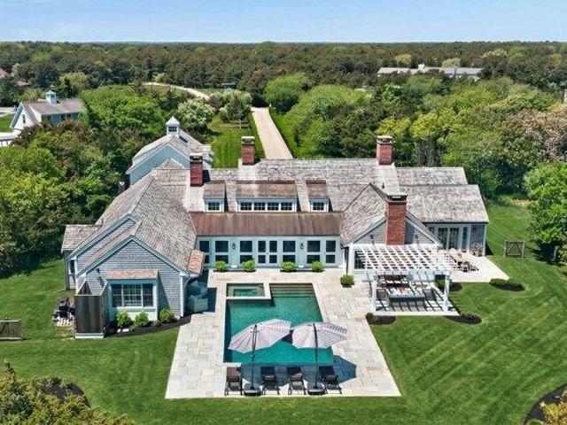 house with 4 bedroom, Edgartown MA DS104008013