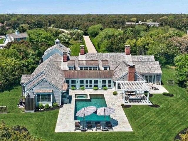 house with 4 bedroom, Edgartown MA DS104298076