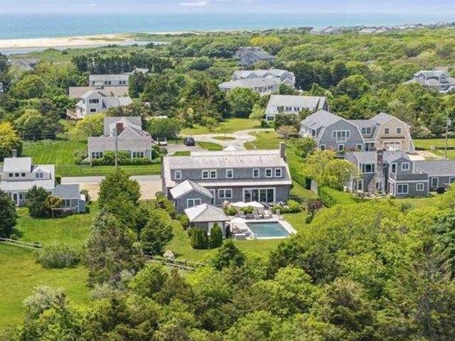 house with 4 bedroom, Edgartown MA ES104008331