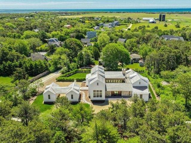 house with 4 bedroom, Edgartown MA ES104148637
