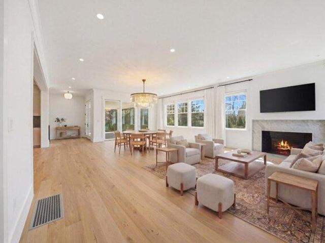 house with 4 bedroom, Edgartown MA ES104149144