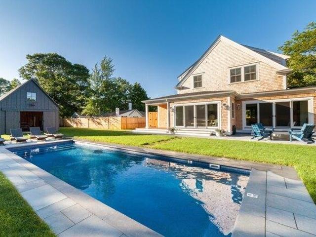 house with 4 bedroom, Edgartown MA ES105060048