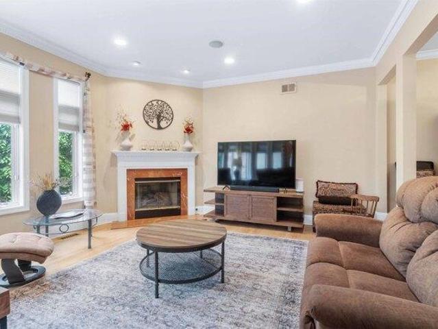 house with 4 bedroom, Edgewater NJ DS104443169