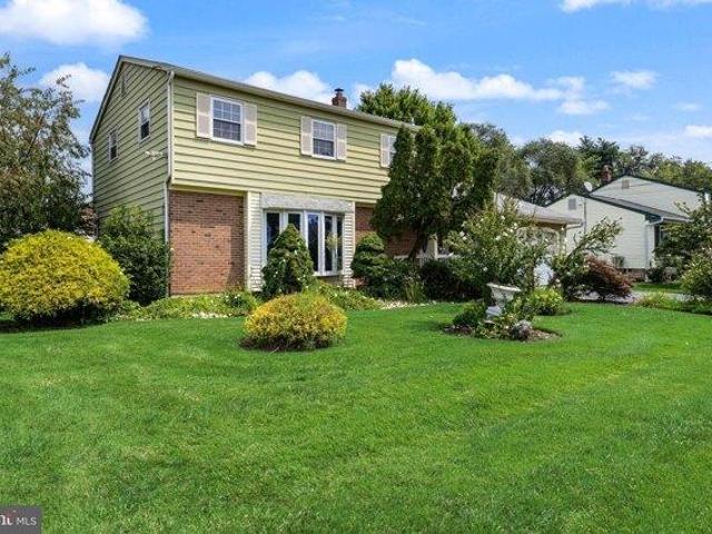 house with 4 bedroom, Edgewater Park NJ ES105173839
