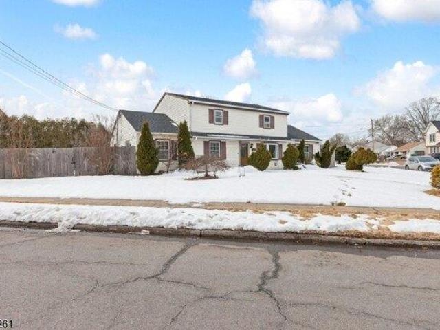 house with 4 bedroom, Edison NJ DLS102779143