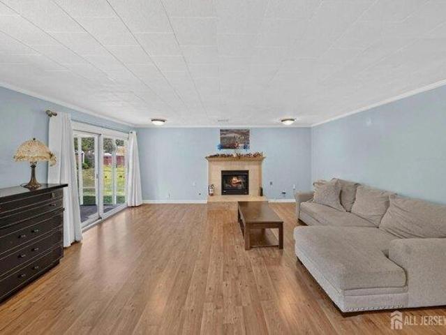 house with 4 bedroom, Edison NJ ES105205463
