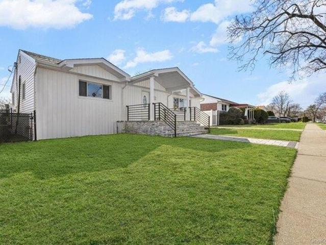 house with 4 bedroom, Elmont NY DS101800485