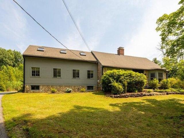 house with 4 bedroom, Eliot ME DS104295782