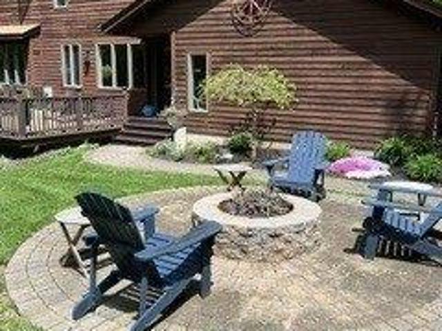 house with 4 bedroom, Ellington CT DLS102443767