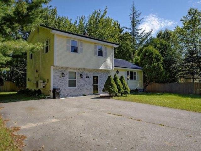 house with 4 bedroom, Ellsworth ME DLS102708377