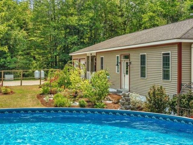 house with 4 bedroom, Ellsworth ME ES105109500