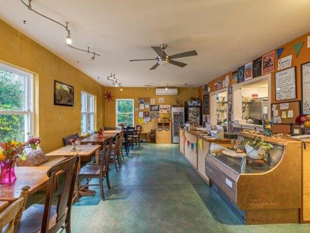 house with 4 bedroom, Ellsworth ME ES105114513