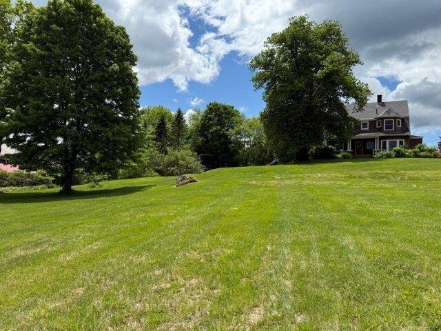 house with 4 bedroom, Enfield NH ES104233744