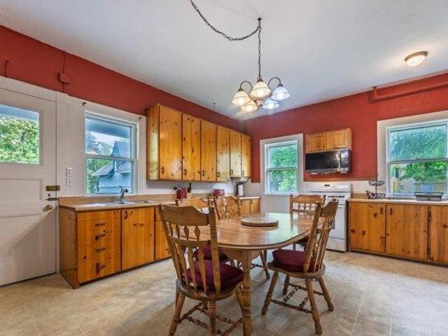 house with 4 bedroom, Enfield NH ES104609040