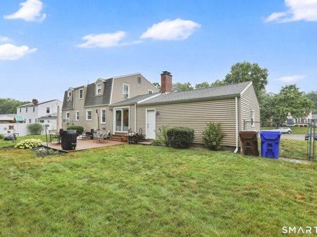 house with 4 bedroom, Enfield CT DS103931310