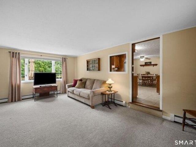 house with 4 bedroom, Enfield CT ES104903505