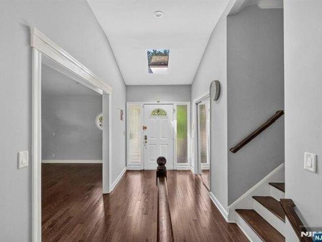 house with 4 bedroom, Englewood Cliffs NJ DS104445278