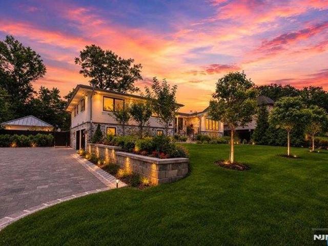 house with 4 bedroom, Englewood Cliffs NJ ES105143468