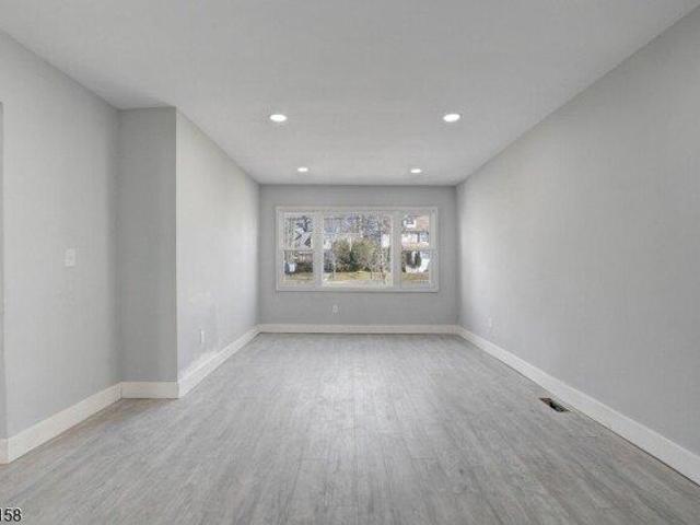 house with 4 bedroom, Englewood NJ DLS101603108