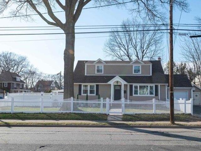 house with 4 bedroom, Englewood NJ DLS101706676