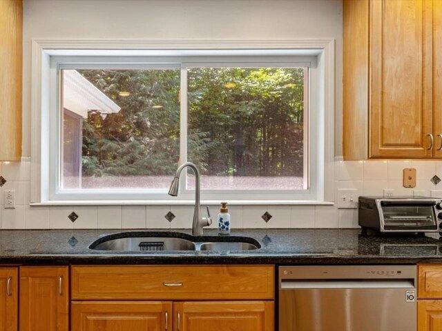house with 4 bedroom, Essex VT ES105175466
