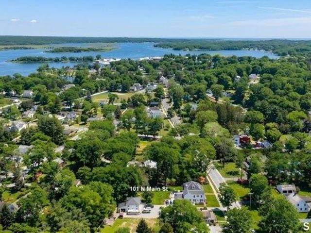 house with 4 bedroom, Essex CT DS104077578