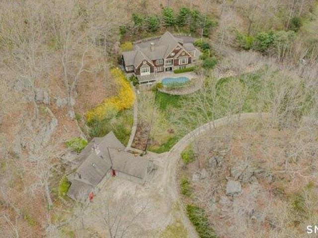 house with 4 bedroom, Essex CT ES105144708