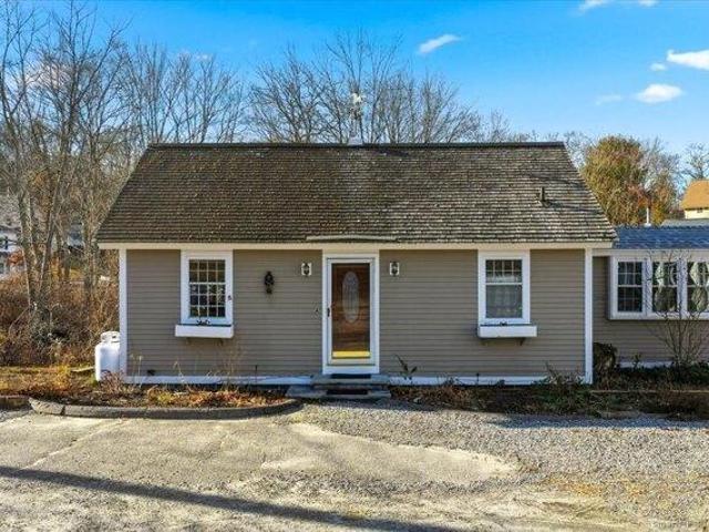 house with 4 bedroom, Essex CT ES105193376