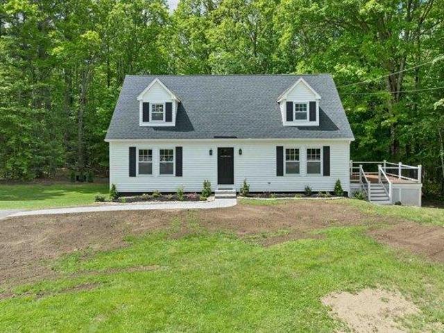 house with 4 bedroom, Epsom NH ES104542501