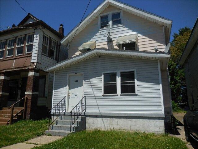 house with 4 bedroom, Erie PA DS103601616