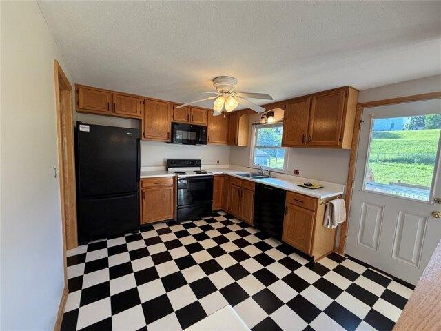 house with 4 bedroom, Erie PA ES104904533