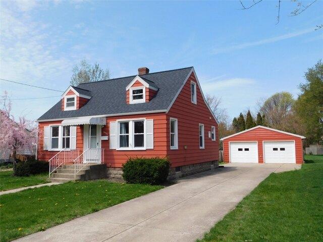 house with 4 bedroom, Erie PA ES103604851