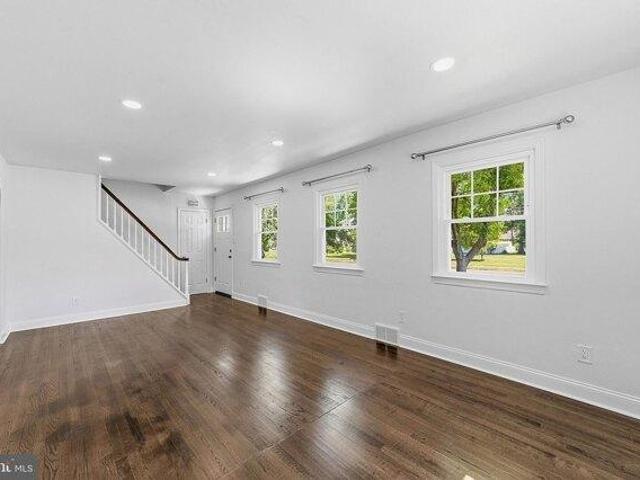 house with 4 bedroom, Ewing NJ ES105156982