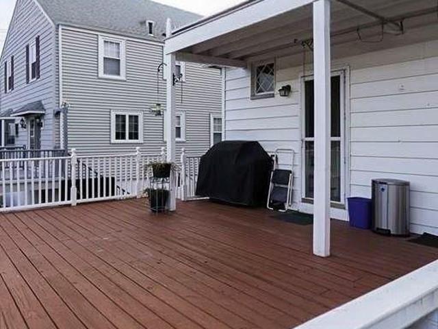 house with 4 bedroom, Everett MA ES103070496