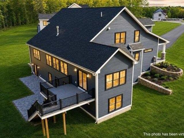 house with 4 bedroom, Exeter NH ES103604542