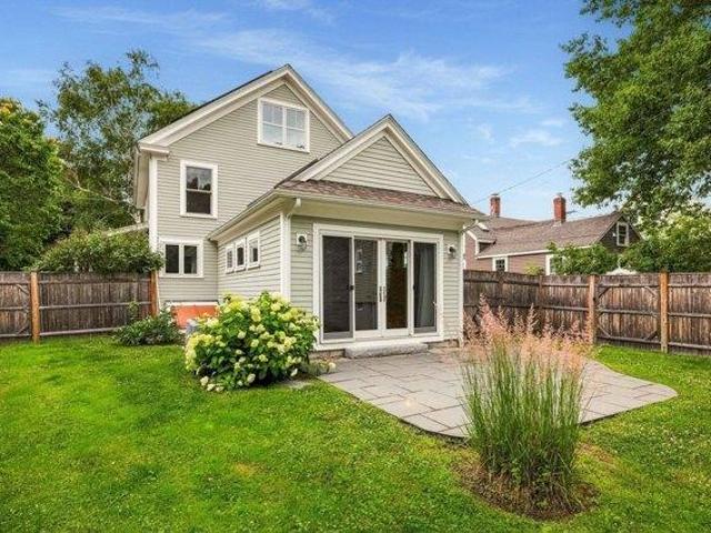 house with 4 bedroom, Exeter NH ES104007596