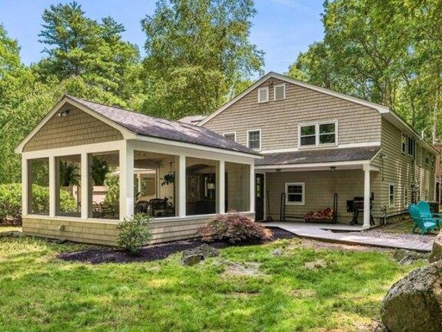 house with 4 bedroom, Exeter NH ES104298922