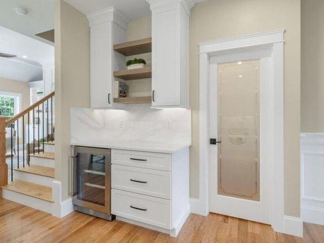 house with 4 bedroom, Exeter NH ES105107253