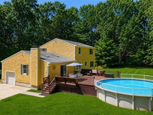 house with 4 bedroom, Exeter RI ES104807380