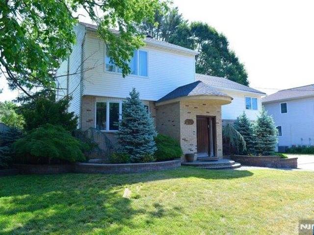 house with 4 bedroom, Fair Lawn NJ ES103665921