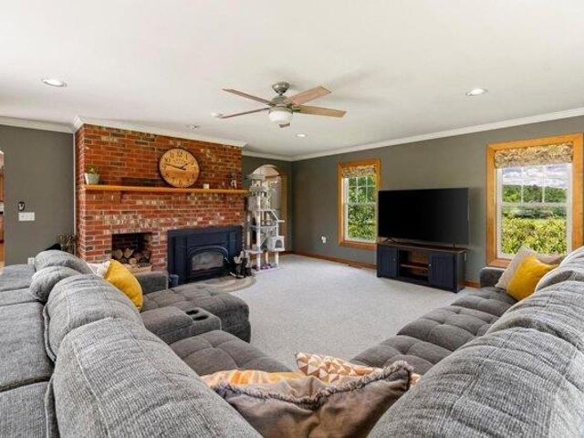 house with 4 bedroom, Fairfax VT ES103625100